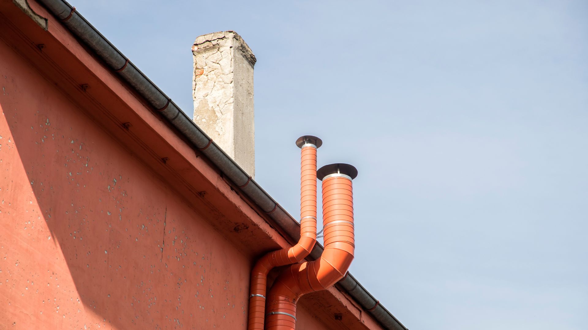 How to Stop Sewer Smell From Your Vent Pipe